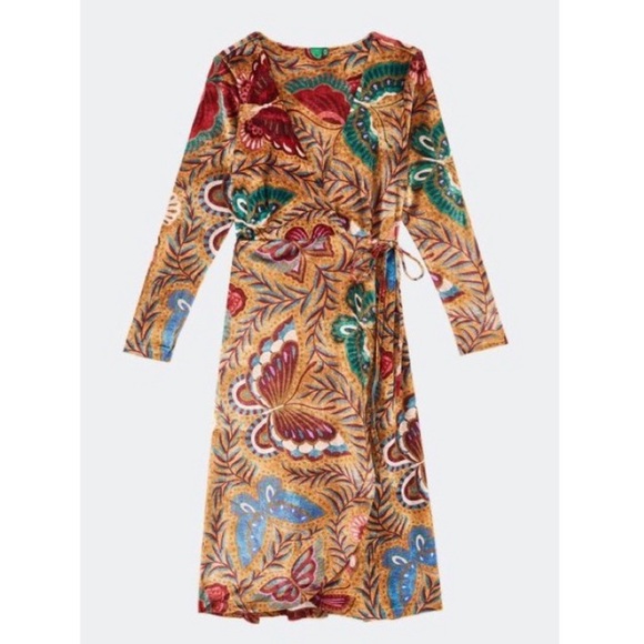 FARM Rio | Dresses | Nwt Farm Rio Velvet Printed Wrap Midi Dress | Poshmark